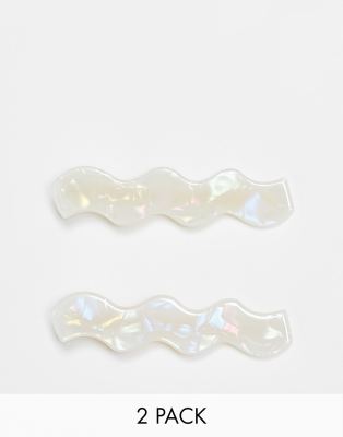 DesignB London pack of 2 wavy hair clips in white resin | ASOS
