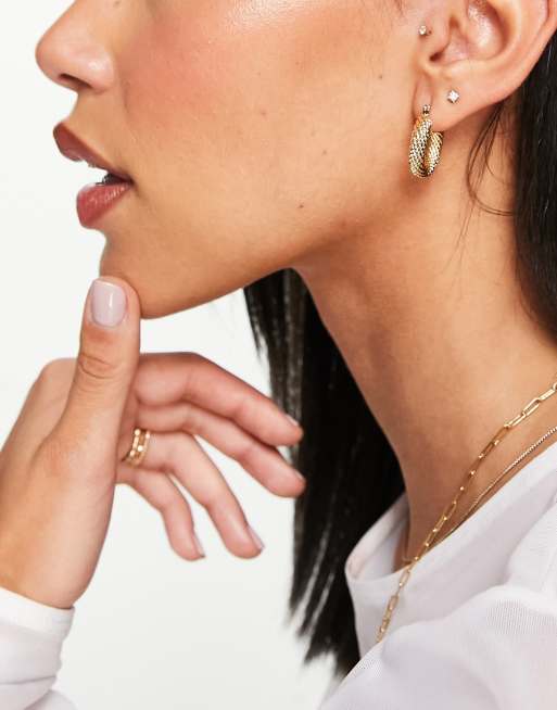 DesignB rope textured hoop earrings in gold | ASOS