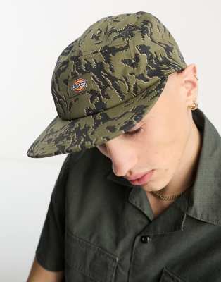 Dickies – Kappe mit 5-Panel-Design und Military-Muster | ASOS