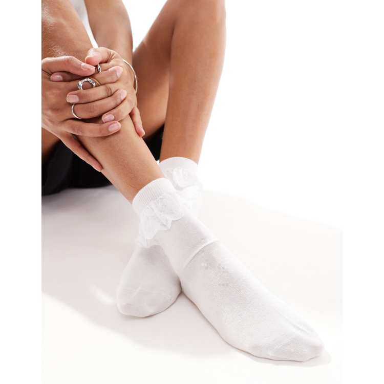 White ruffle socks store
