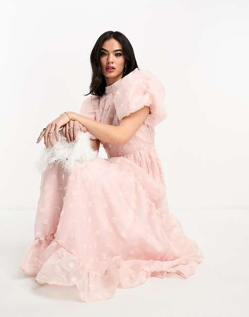 Dream Sister Jane - Maxi jurk met rozetten in roze | ASOS Dream Sister Jane - Maxi jurk met rozetten in roze | ASOS