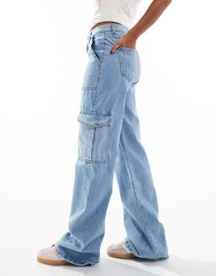 DTT - Molly - Cargo jeans met hoge taille en wijde pijpen in lichtblauw ...