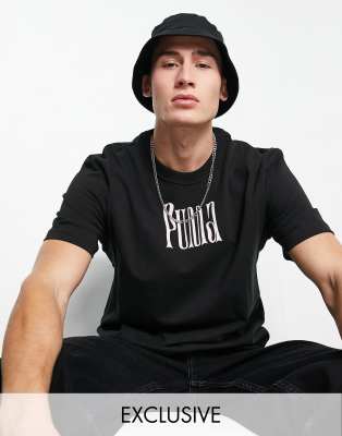 Exclusivité ASOS - Puma - Downtown - T-shirt oversize - Noir et rose | ASOS