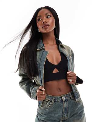 Exclusivité - Kaiia - Veste d'ensemble zippée en jean - Bleu foncé délavé | ASOS