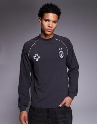 Faded Store long sleeve football jersey in black | ASOS