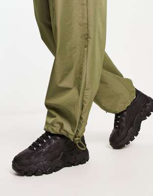 Fila Raid sneakers in black | ASOS