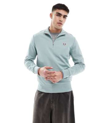 Fred Perry - Sweat à col zippé - Bleu givré | ASOS