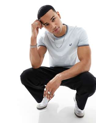 Fred Perry twin tipped t-shirt in baby blue | ASOS