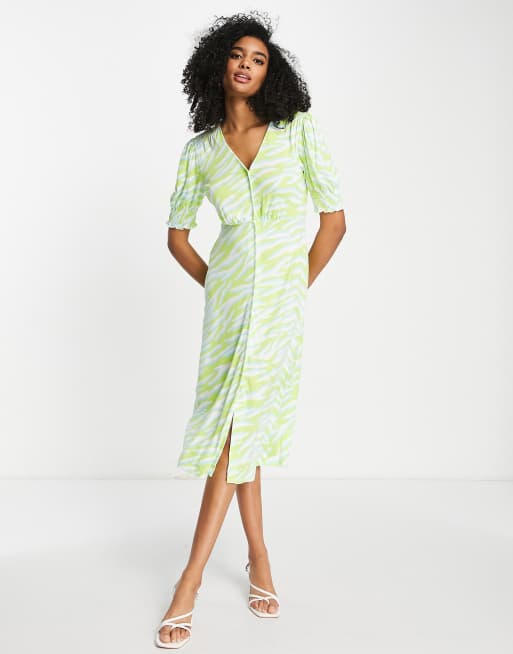French Connection - Nette jersey jurk met dierenprint in felgroen | ASOS