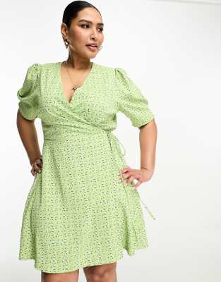 Glamorous Curve short sleeve wrap mini tea dress in green ditsy | ASOS