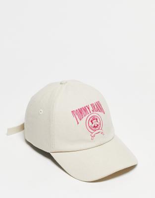 Gorra color crema con logo de lona de Tommy Jeans | ASOS