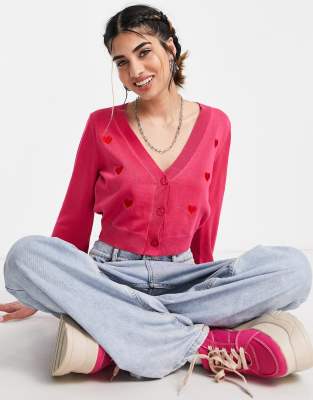 Heartbreak – Rosa kofta med hjärtbroderi | ASOS