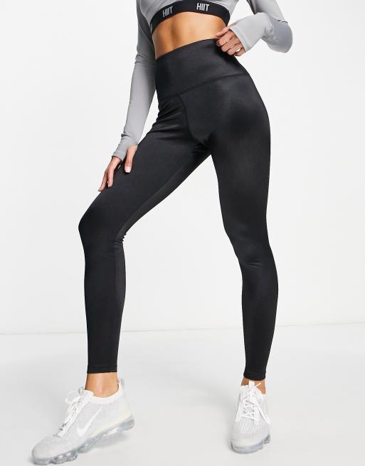 HIIT – Glänzende Leggings in Schwarz mit hohem Bund | ASOS