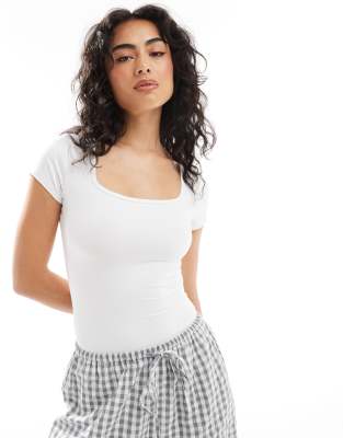 Hollister seamless short sleeve square neck bodysuit in white | ASOS