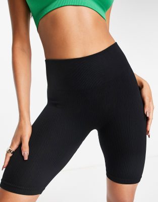 Hoxton Haus seamless gym legging shorts in black | ASOS