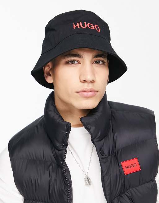 Hugo - Bob à logo - Noir | ASOS