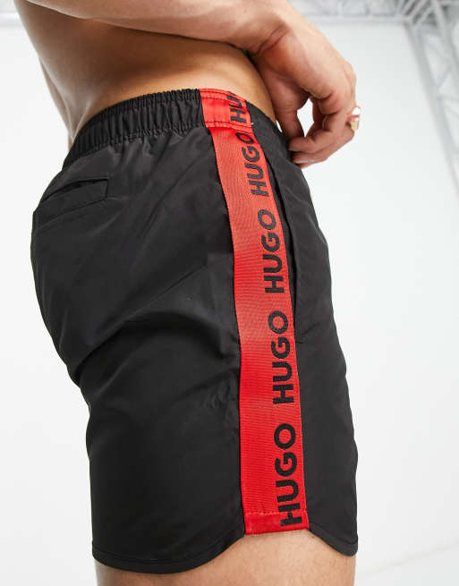 Hugo - Hydra - Short de bain avec bande - Noir | ASOS