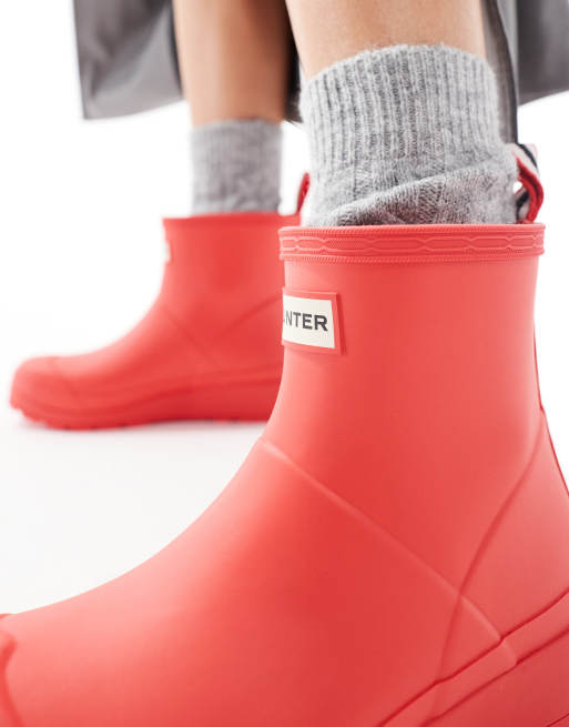 Hunter Play short boot in red