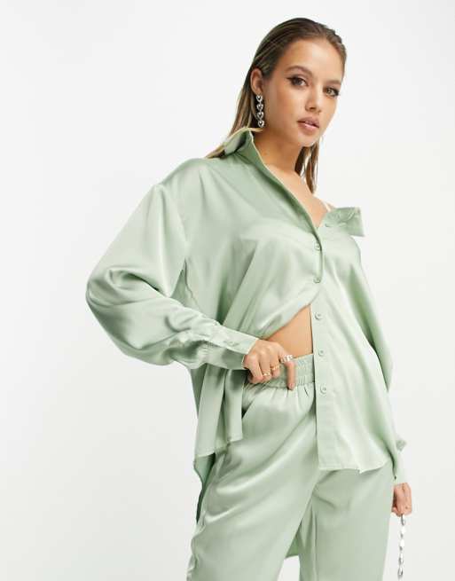 In The Style Oversize Hemd Aus Satin In Salbeigrün Kombiteil Asos