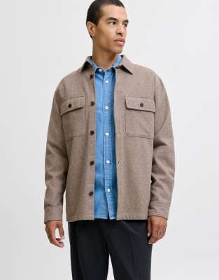 Jack & Jones – Hemdjacke in der Farbe Brindle | ASOS