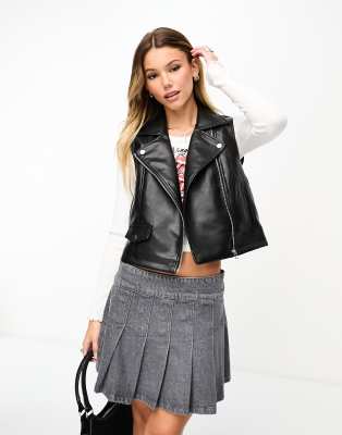 JDY - Veste sans manches en imitation cuir - Noir | ASOS