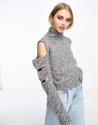 Jersey gris marga con cuello alto y mangas rasgadas de Urban Revivo | ASOS