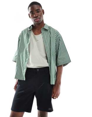 JJ Rebel - Short en lin - Noir | ASOS