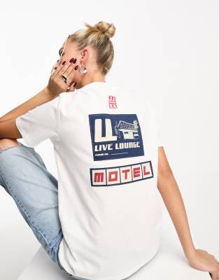 JJXX embroidered logo t-shirt in white | ASOS