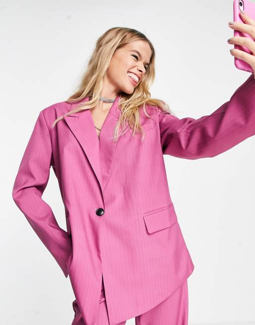Kyo - The Brand - Blazer oversize squadrato rosa gessato in coordinato ...