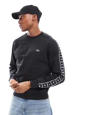 Lacoste - Sort sweatshirt med logostribe | ASOS