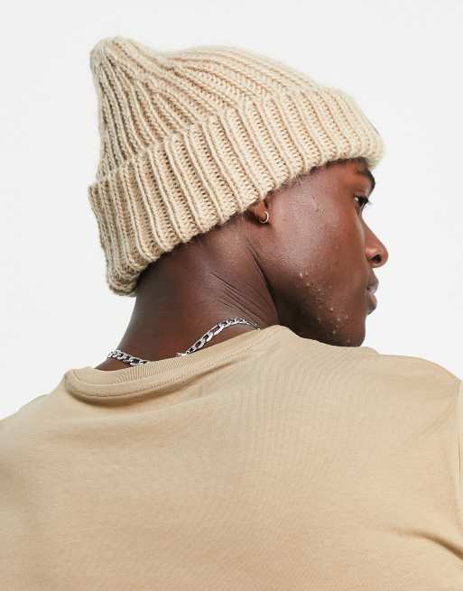 Levi's – Gräddvit mössa med liten logga | ASOS