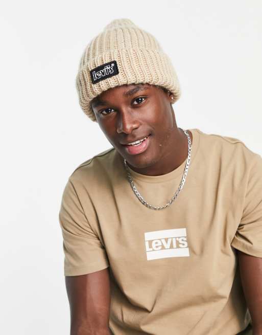 Levi's – Gräddvit mössa med liten logga | ASOS