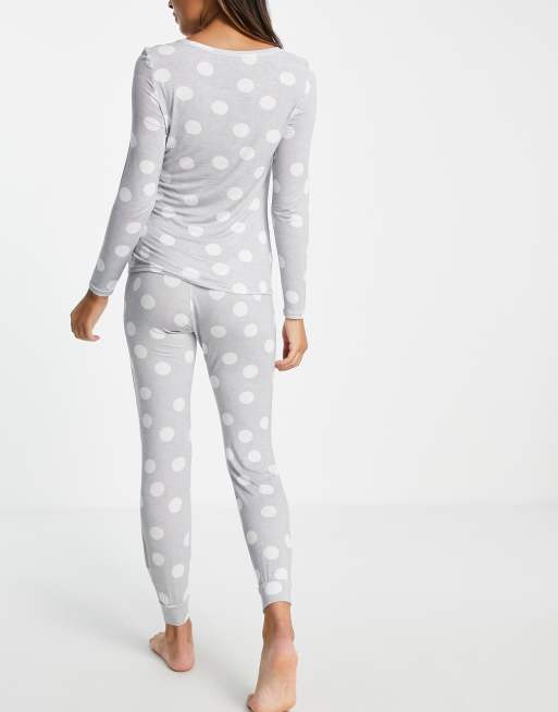 Lipsy Pyjama mit Punktemuster in Grau ASOS