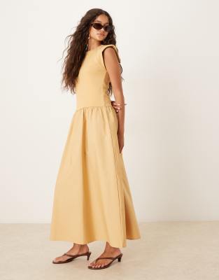 Mango – Gul, stickad klänning utan ärmar | ASOS