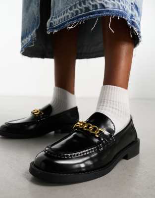 Mango loafer with buckle detail in black | ASOS