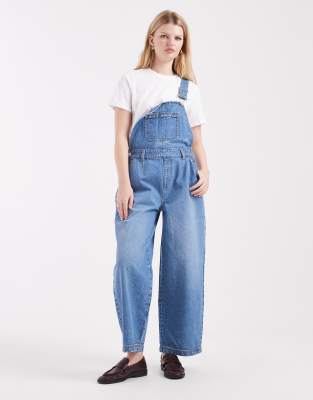 Miss Selfridge barrel leg dungarees in mid wash | ASOS