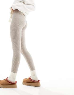 Miss Selfridge – Beige, mysiga leggings i mjukt stickat tyg med hög ...