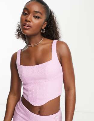 Miss Selfridge - Crop top d'ensemble style corset en bouclé - Rose | ASOS
