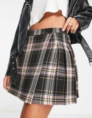 Miss Selfridge - Mini-jupe à carreaux style kilt - Rose | ASOS