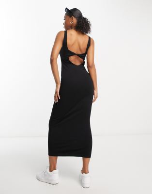 Miss Selfridge - Robe mi-longue échancrée et torsadée dans le dos - Noir | ASOS