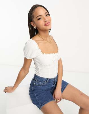 Missguided - Body in melkmeisjesmodel met korte mouwen in wit | ASOS