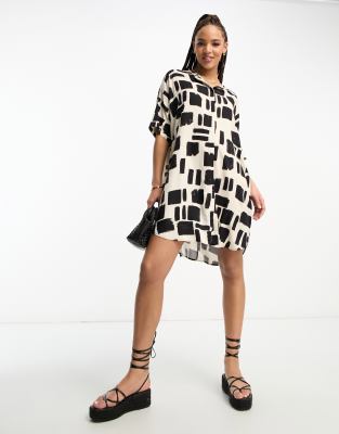 Monki button through mini dress in black and white brushstroke | ASOS