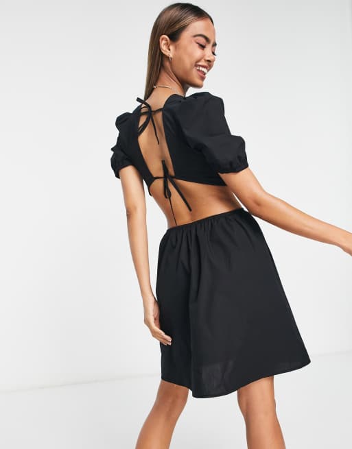 Monki - Jurk met pofmouwen gestrikte achterkant in zwart | ASOS