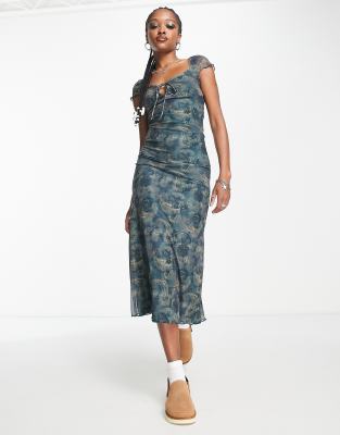Motel paisley print keyhole mesh midi dress in blue | ASOS