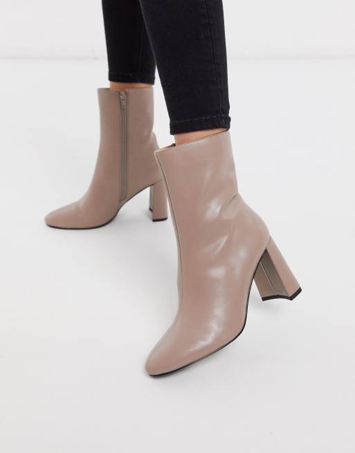 NA-KD almond toe ankle boots in taupe | ASOS