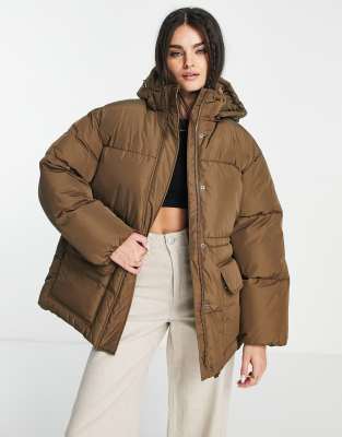 NA-KD oversize padded jacket with hood in brown | ASOS