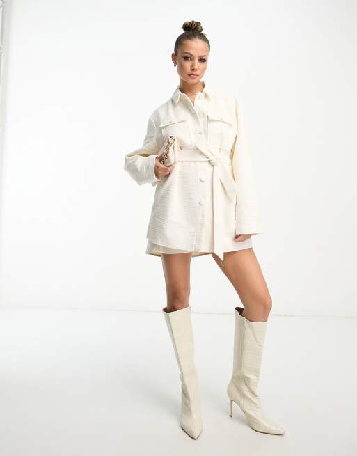 NA-KD x Moa Mattsson - Blazer d'ensemble en tweed avec ceinture - Crème | ASOS