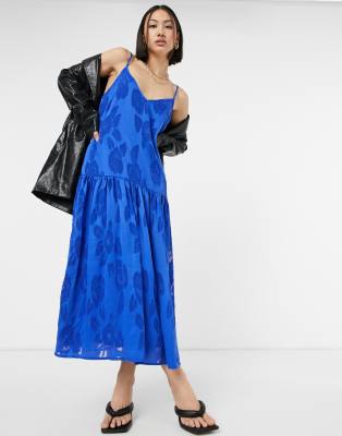 Never Fully Dressed Outlet | semashow.com