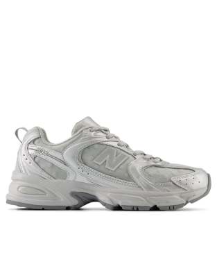 New Balance - 530 - Sneakers grigio argento con dettagli a pois | ASOS