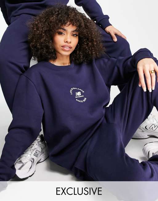 New Balance Life In Balance Felpa Unisex Blu Navy Asos